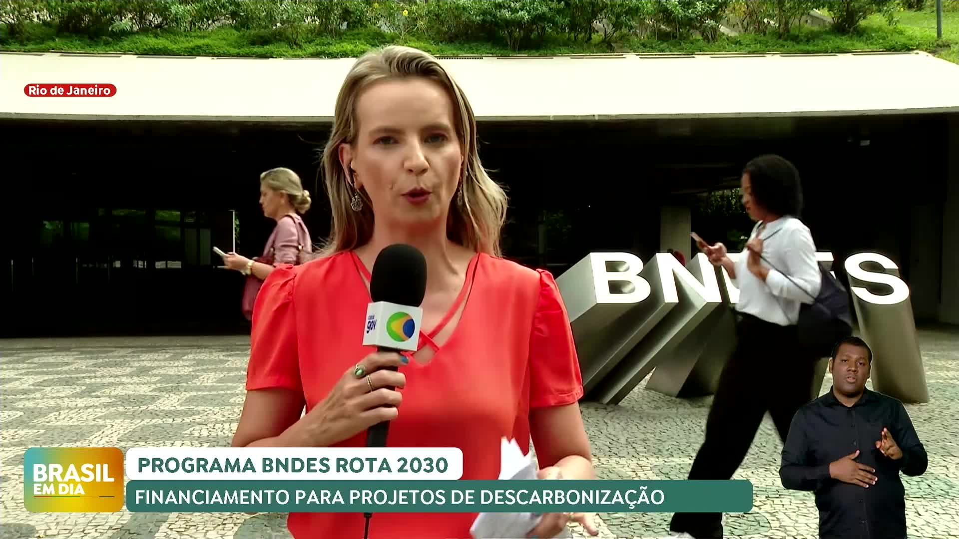Brasil em Dia - 15/04/24 - Completo — Canal Gov